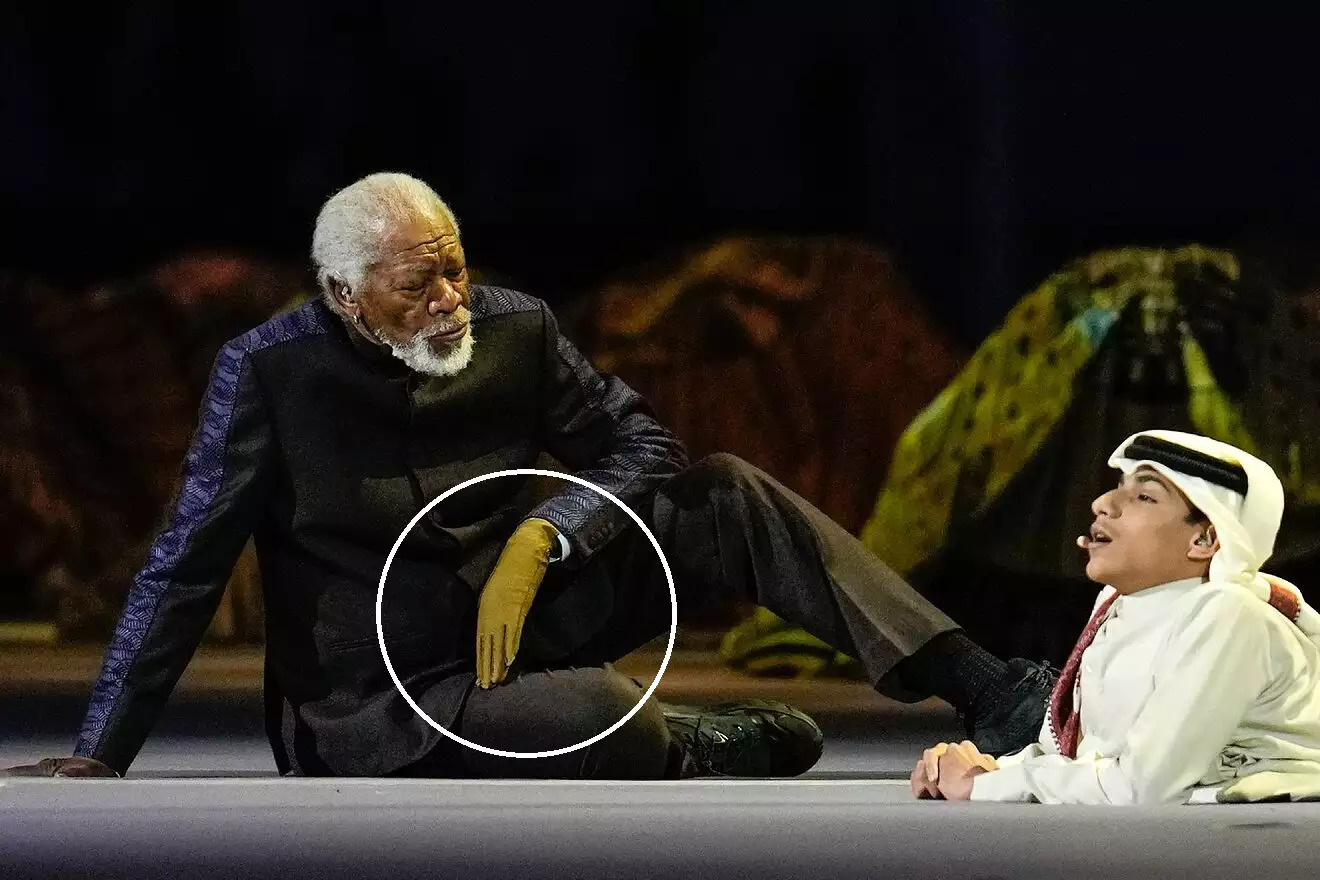 Lý do đau lòng sau đôi găng tay Morgan Freeman mang ở khai mạc World Cup