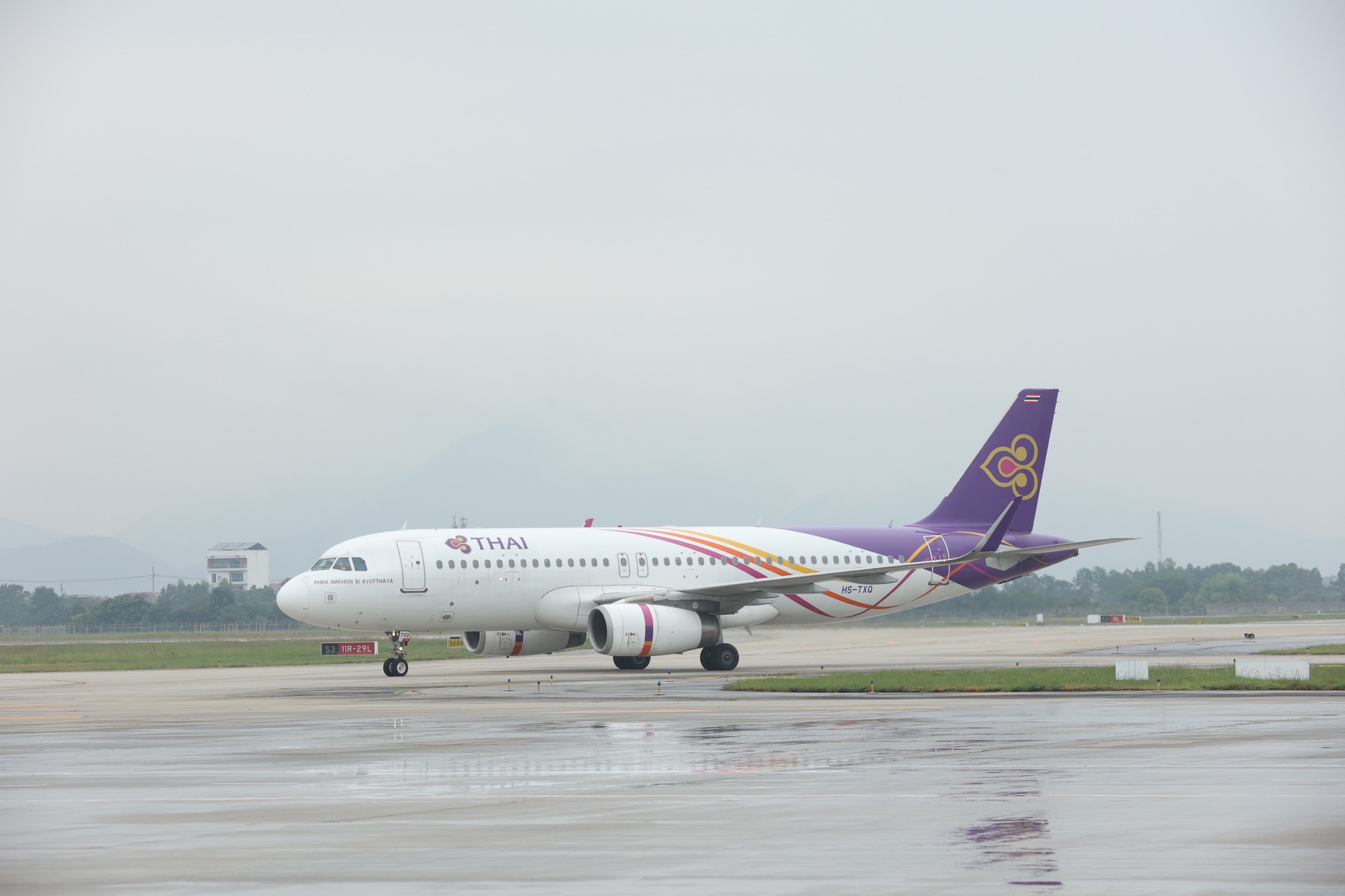 Chuyến bay đầu tiên của Thai Airways trở lại Nội Bài sau 3 năm gián đoạn
