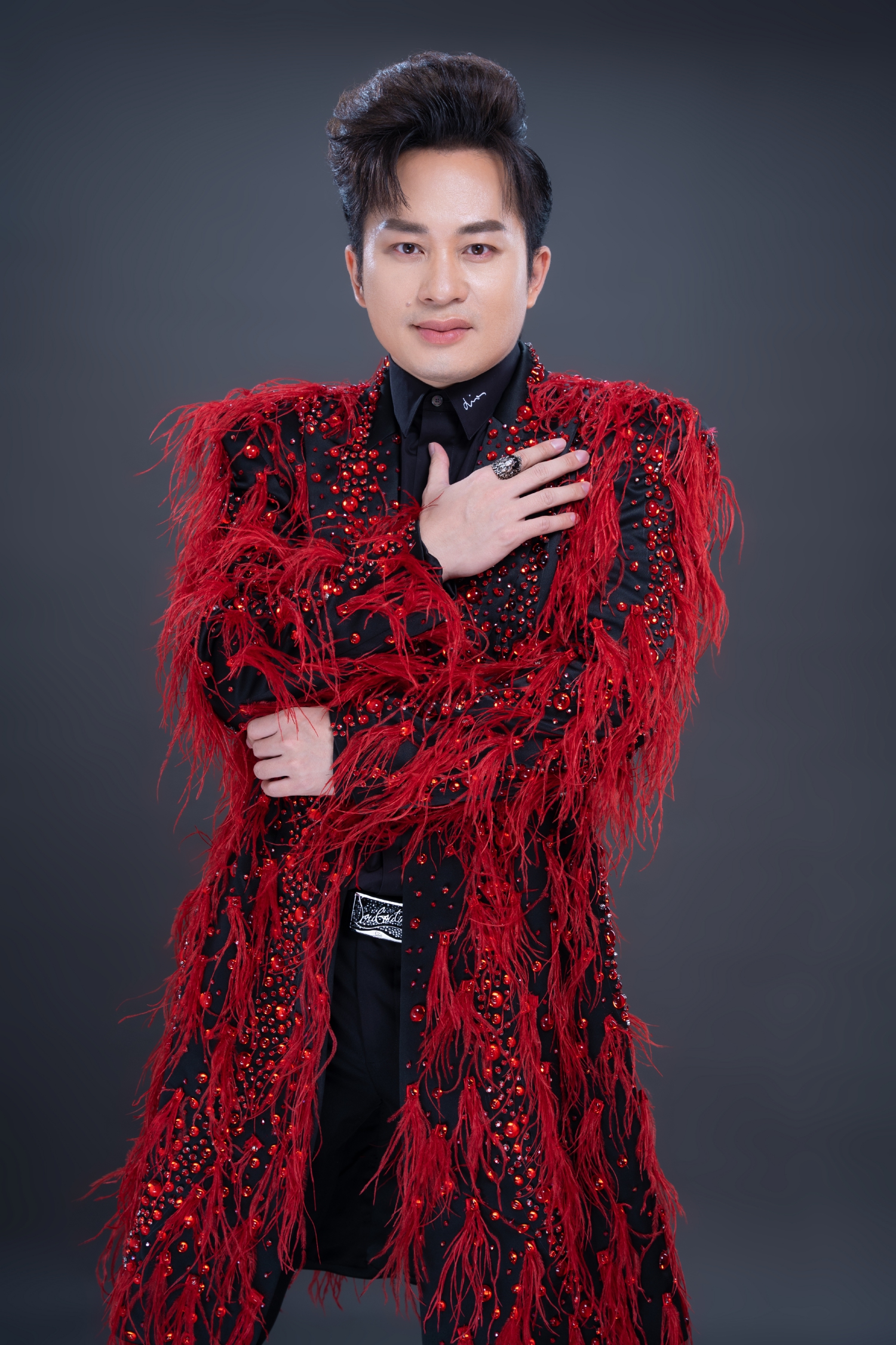 Ca sĩ Tùng Dương: Tôi và chị Ngọc Anh rất dữ dội, nhưng hòa quyện và ăn ý