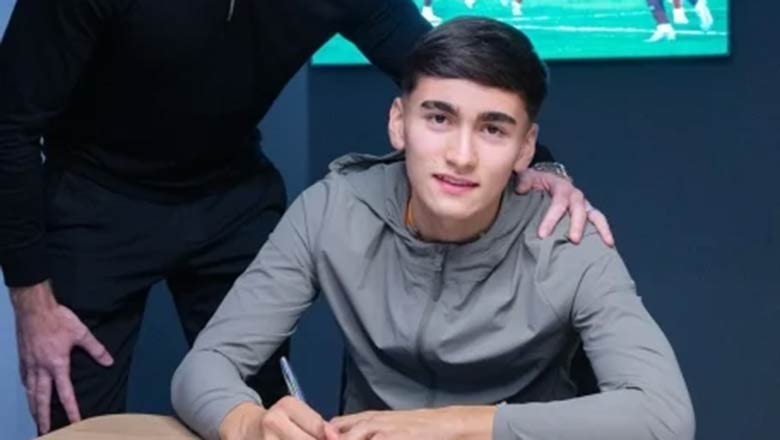 Tin nóng thể thao tối 25/11: Ngôi sao 25 tuổi đi vào lịch sử bóng chuyền nữ Việt Nam, Thanh Thúy ...