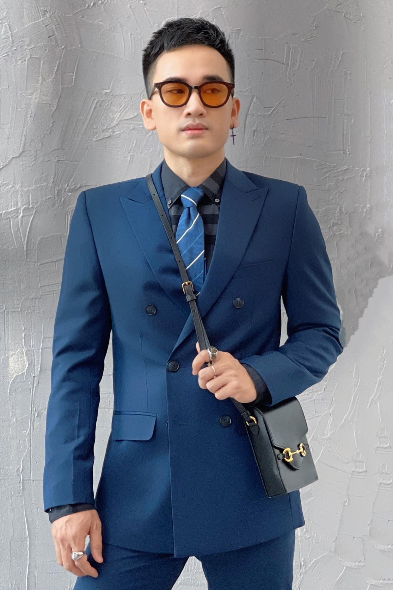 Thùy Anh trình diễn trong show thời trang Xuân Hè 2024 của NTK Hà Duy