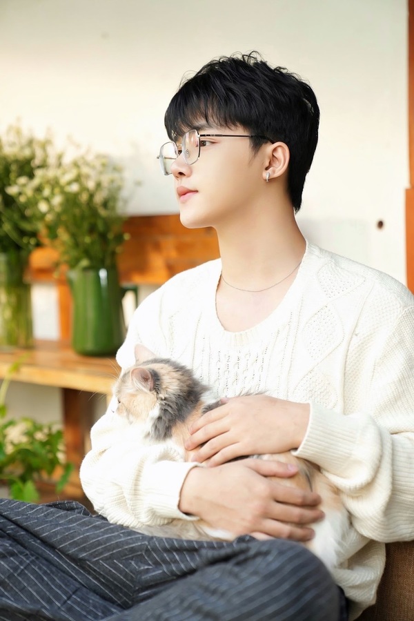 Yulim Trần ra mắt MV pre-debut Chỉ để đổi lấy em về đây