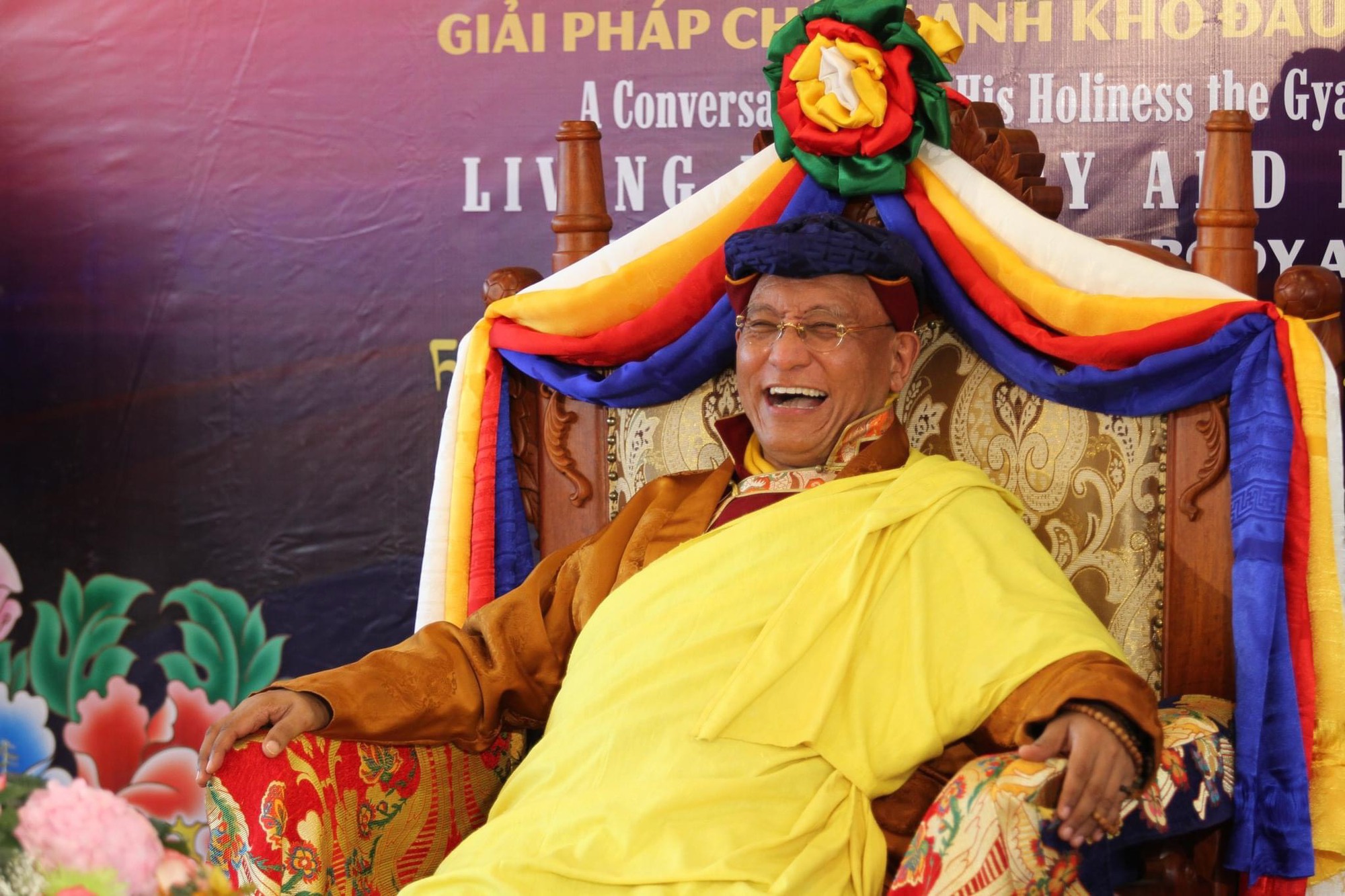 Đức Gyalwang Drukpa: Buông bỏ phiền muộn, nuôi dưỡng điều tích cực để ...