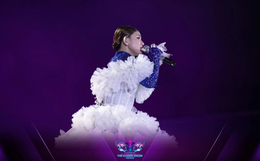 Độ Mixi hát hit Lady Mây ra sao mà netizen "khóc thét"