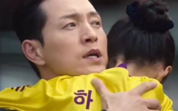 Phim 'The Glory': Lý do Ha Do Young tiếp tục nuôi Ye Sol