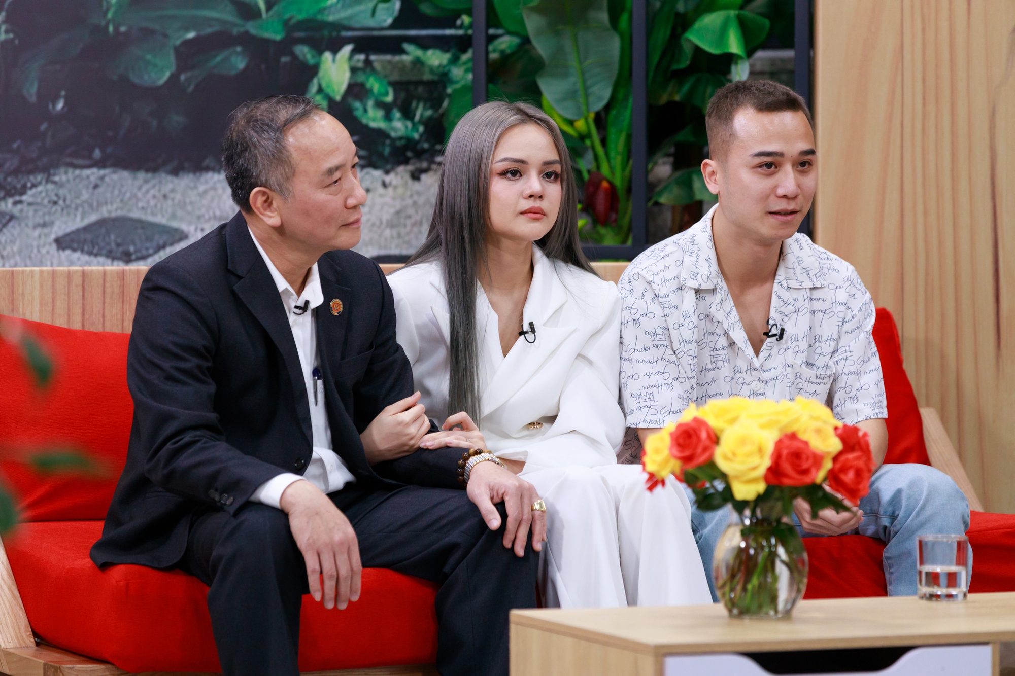 Hot Tiktoker Fansie Family trải lòng áp lực phải chịu vì đăng clip nhảy ...