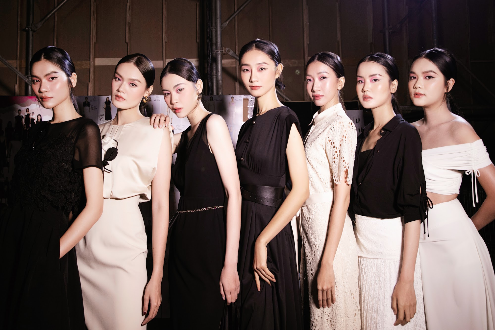 Giấc mơ chữa lành những tổn thương bên trong phái đẹp ở BTS Harmony của IVY moda