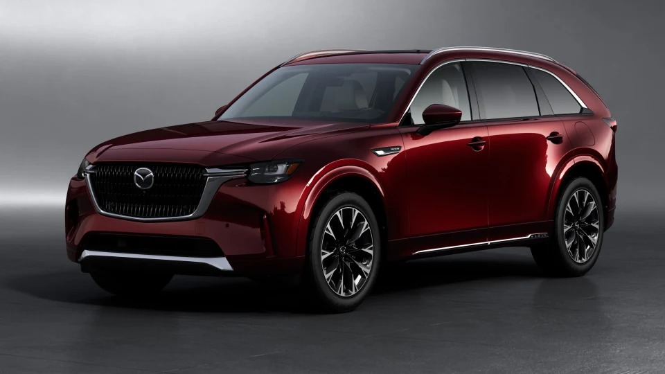 Mazda CX-90 thêm tùy chọn động cơ yêu thích của dân kinh doanh dịch vụ