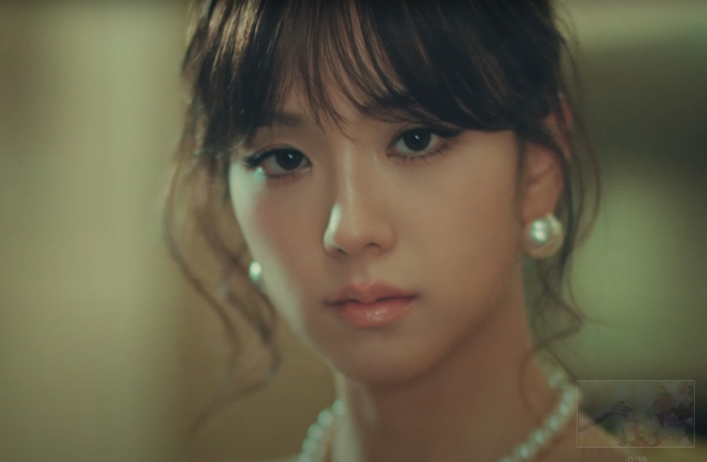 Địa điểm quay MV 'Flower' của Jisoo Blackpink có gì hot?