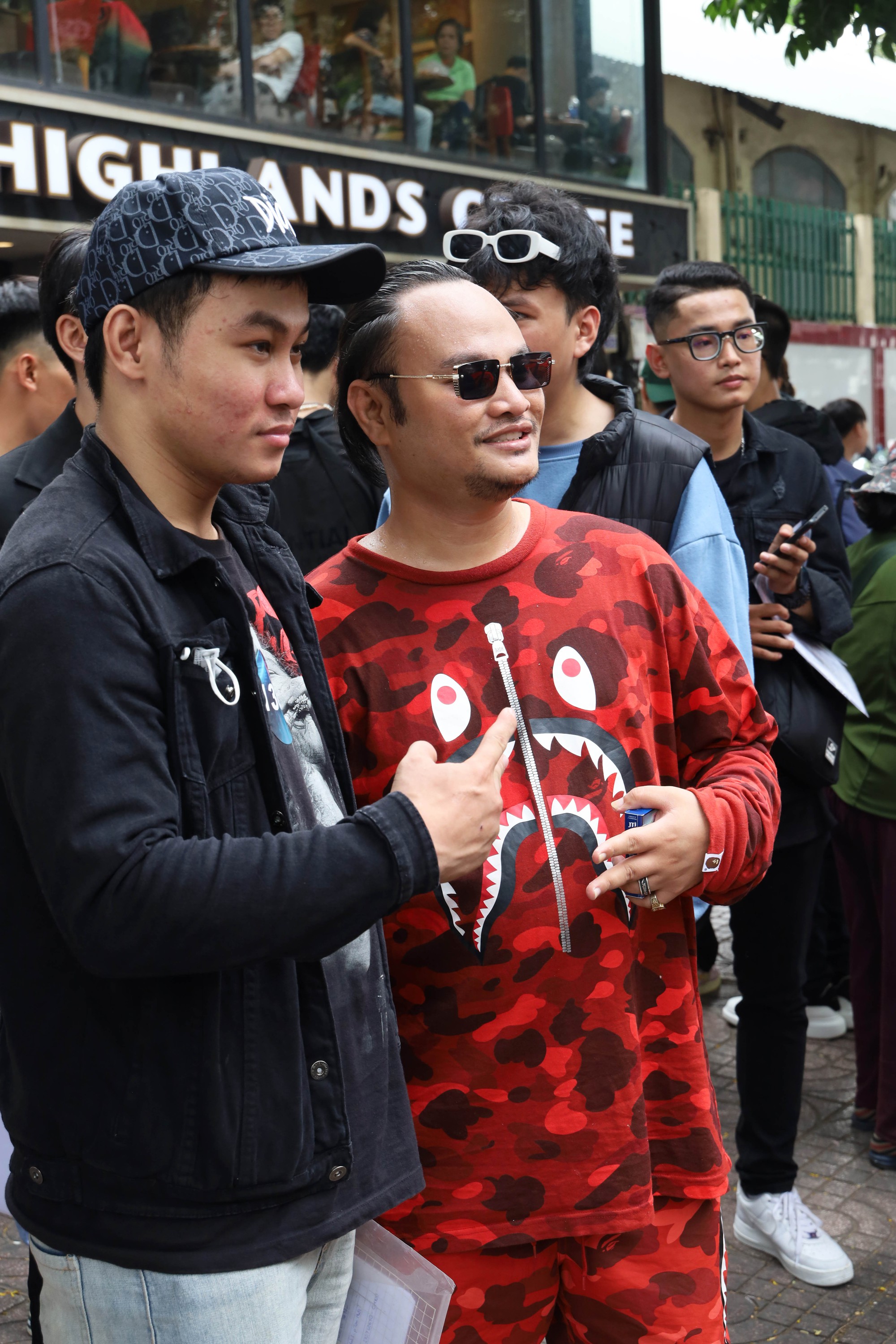 Casting Rap Việt mùa 3: Hơn 2000 đơn đăng ký, thí sinh đông nghẹt cả ...