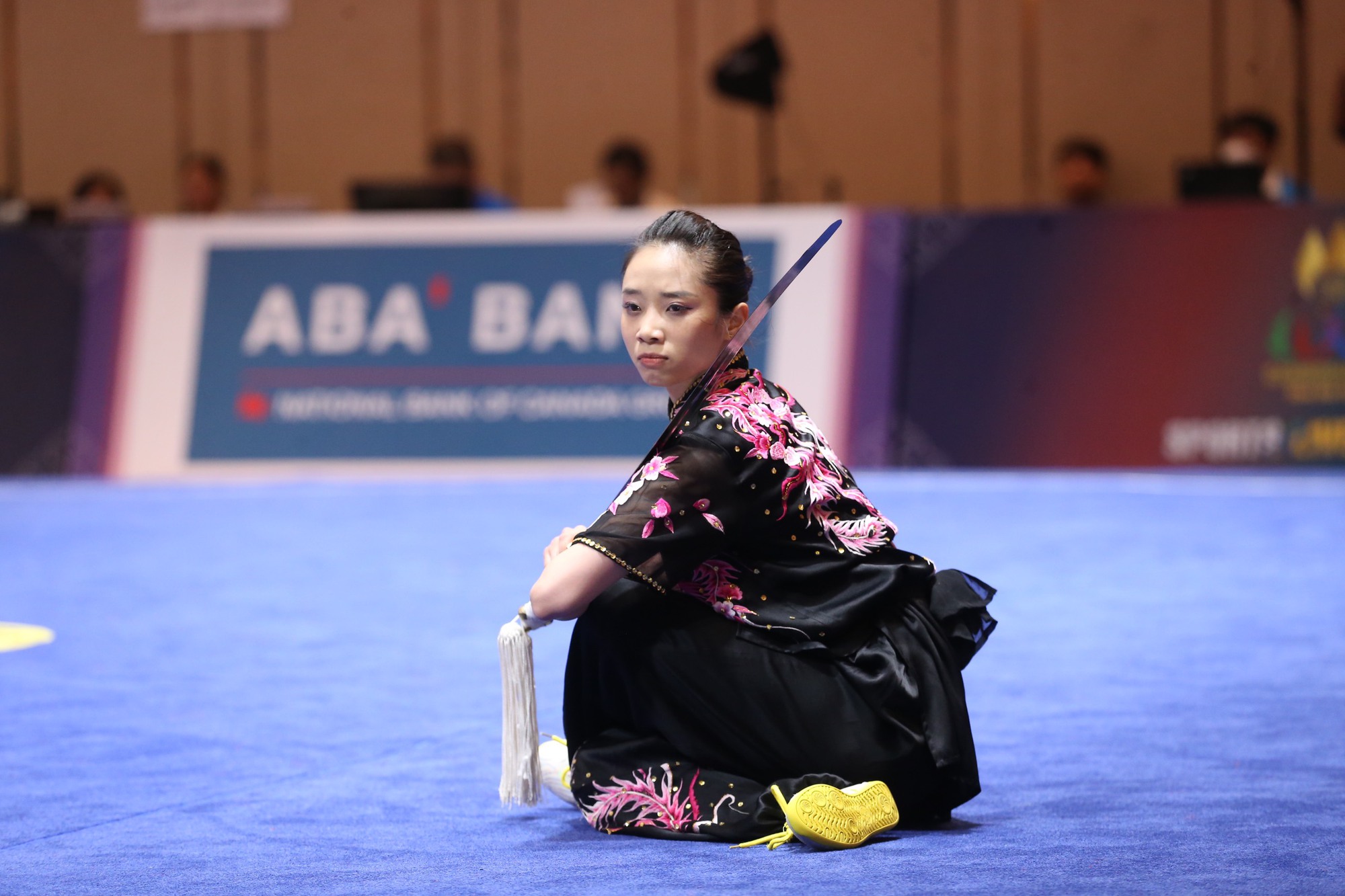 'Tiền bối' Thúy Hiền dành lời khen đầy cảm phục cho người em Dương Thúy Vi