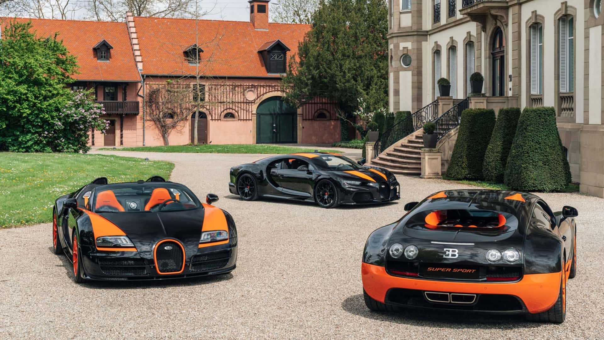 Đại gia mang 3 chiếc Bugatti lập kỷ lục thế giới đến trụ sở hãng và ...