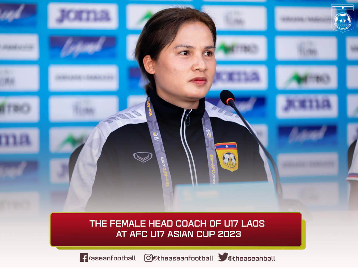 U17 Lào được dẫn dắt bởi 1 HLV nữ 9x, trở thành nhân vật đặc biệt nhất lịch sử bóng đá Châu Á