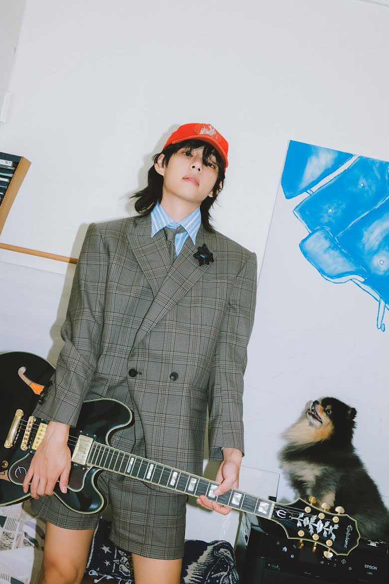 'Lịm tim' ngắm V BTS trong 20 bức ảnh ý tưởng mới cho album solo 'Layover'