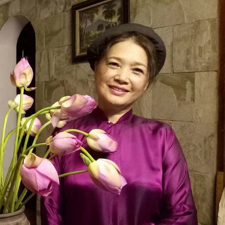 Vẻ đẹp khiến bao người nhung nhớ của 'mỹ nhân Hà Thành' Lê Vân