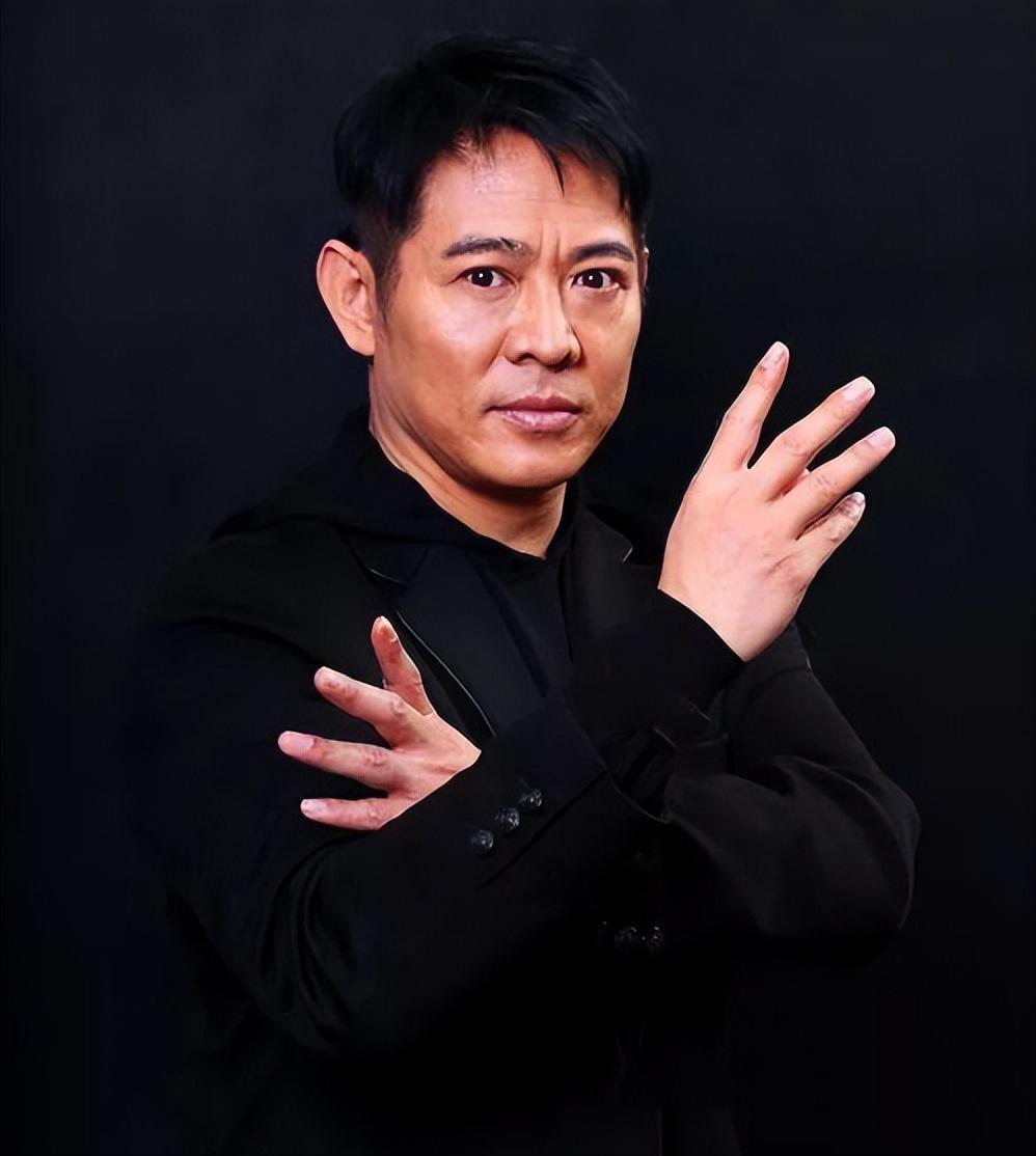 Tứ đại vương kung fu: người qua đời, người bệnh tật