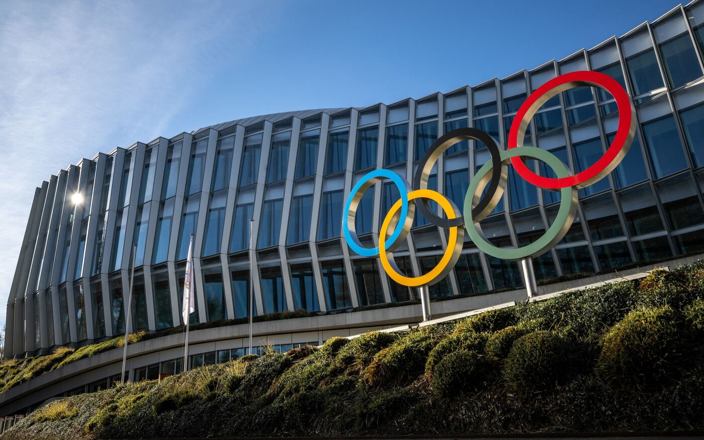 IOC bắt tay Warner Bros. phát triển Bộ sưu tập Olympic