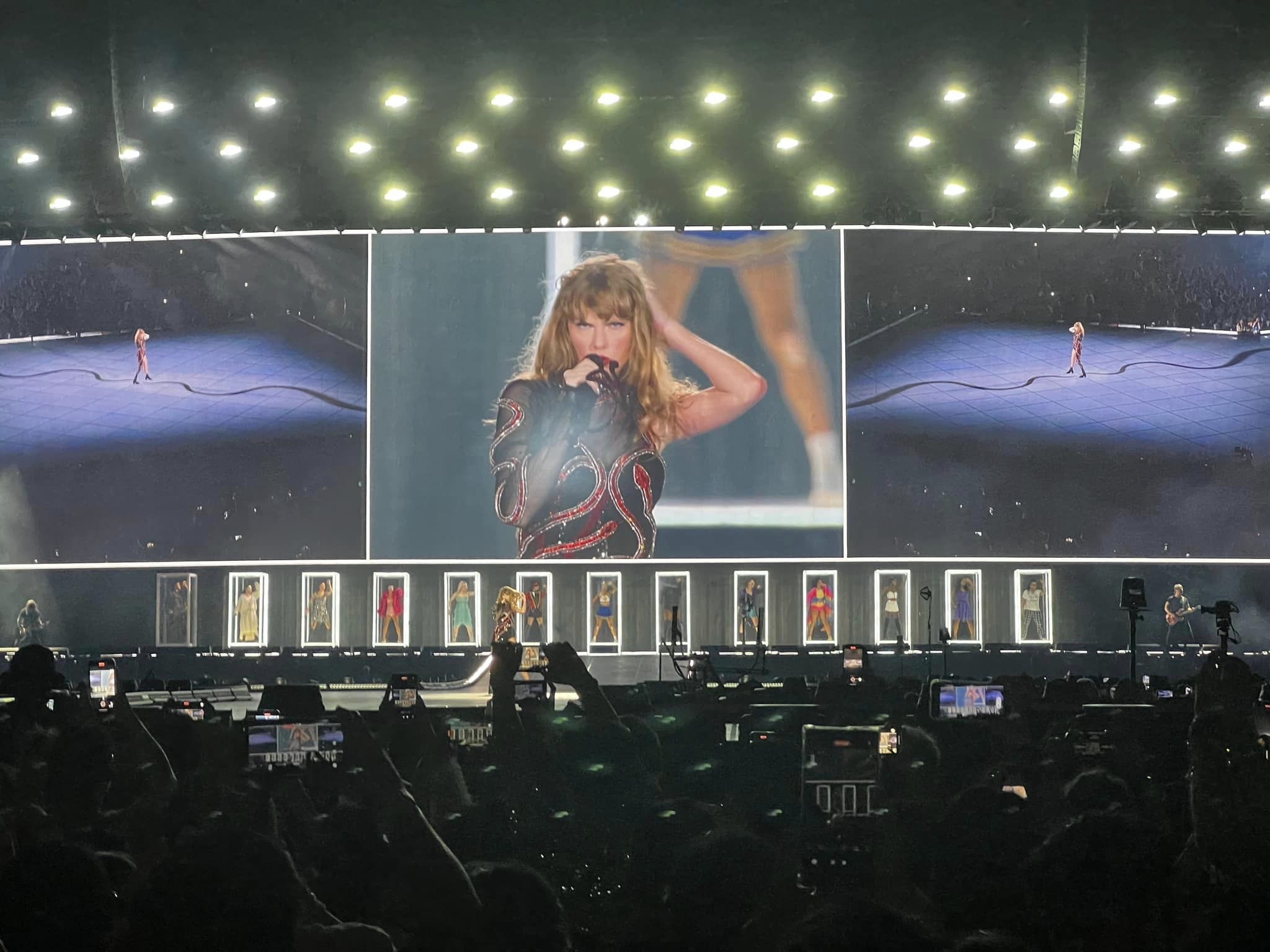 Taylor Swift 'cháy hết mình' ở Singapore vì sự gắn bó của gia đình với ...