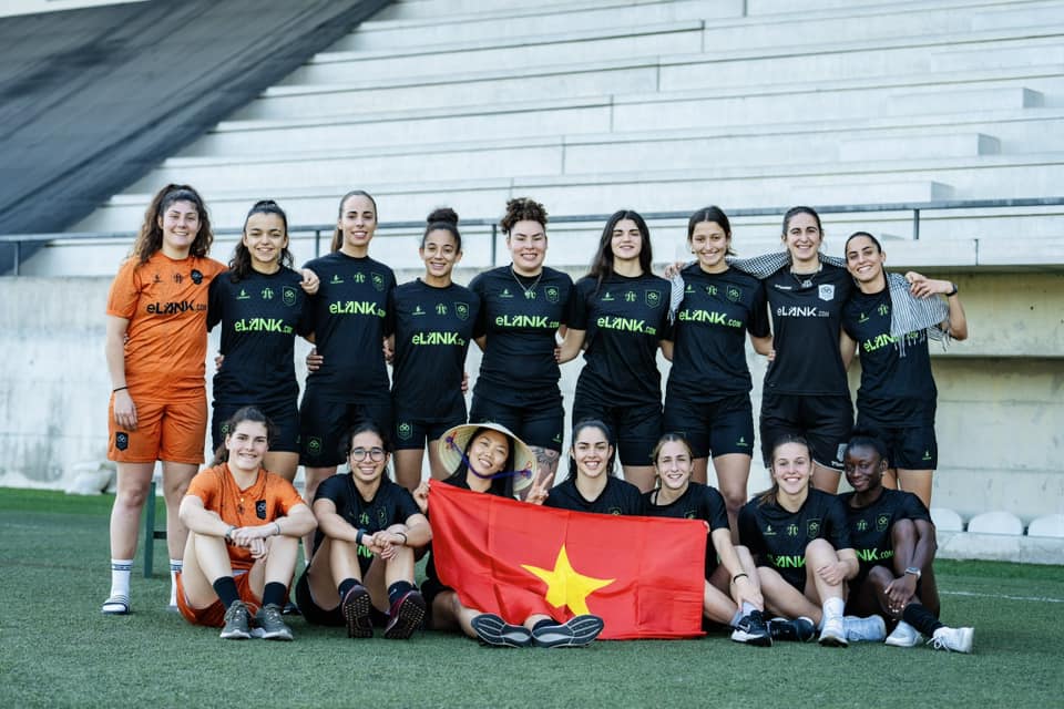 Huỳnh Như kỷ niệm ngày Giải phóng miền Nam, Lank FC có hành động tri ân ...