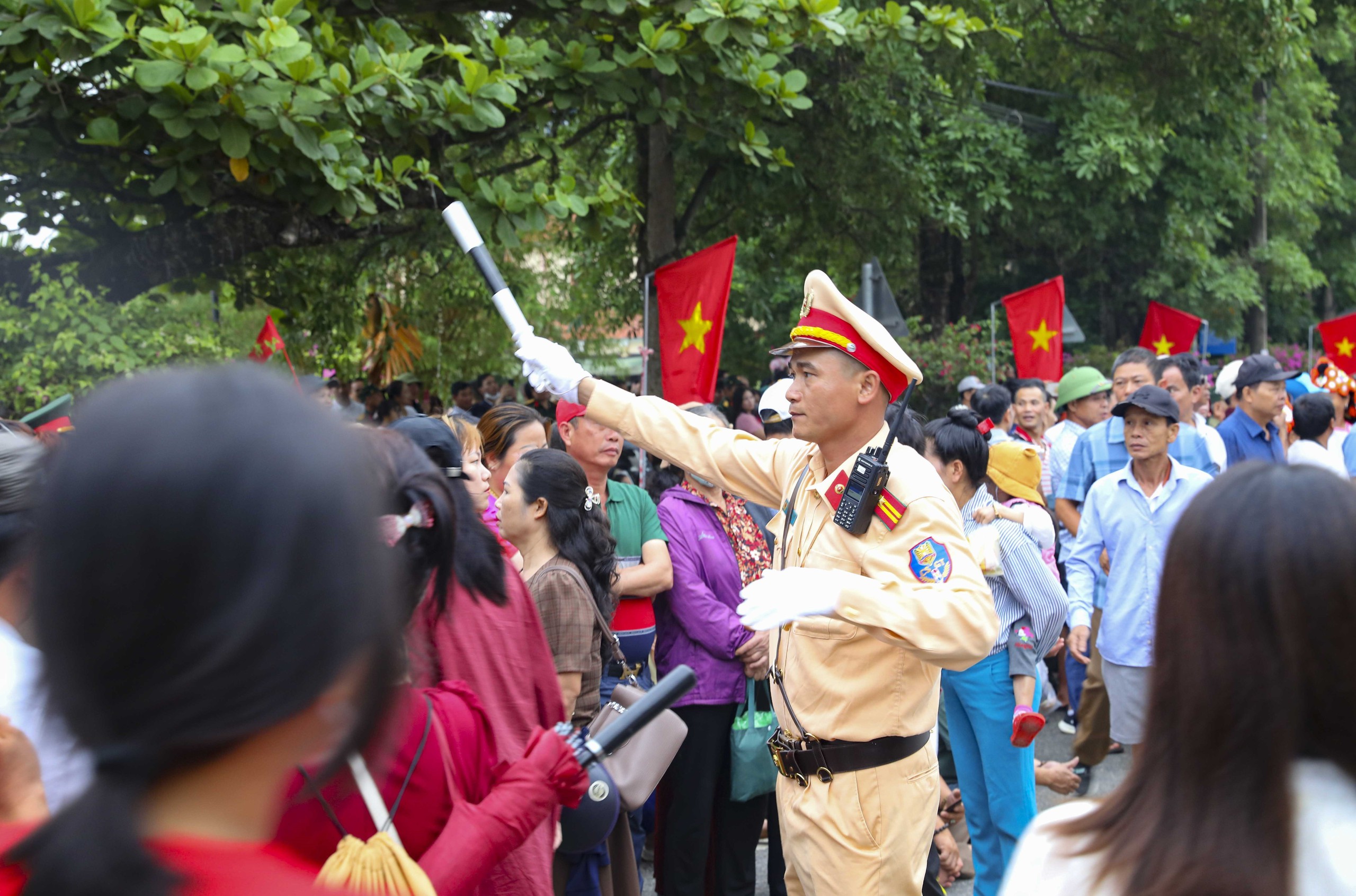 Điện Biên rộn ràng trước giờ khai lễ