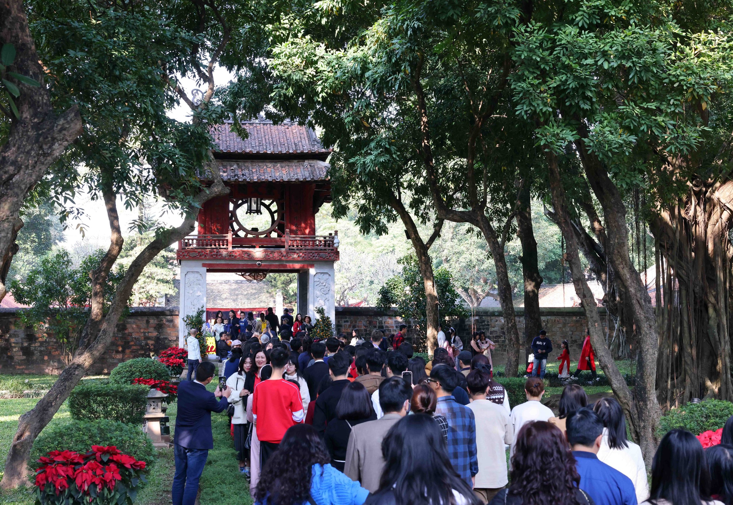 Hà Nội: Phát huy quy tắc ứng xử, xây dựng nét đẹp nơi di tích, đình, chùa