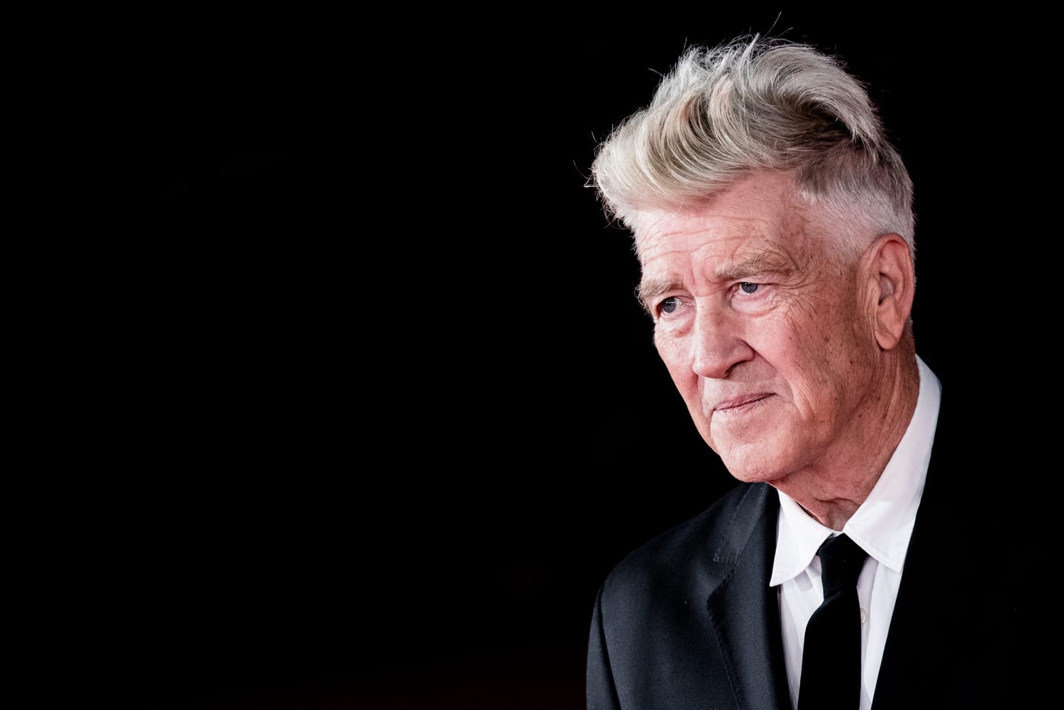 Những bộ phim xuất sắc trong sự nghiệp của đạo diễn huyền thoại David Lynch