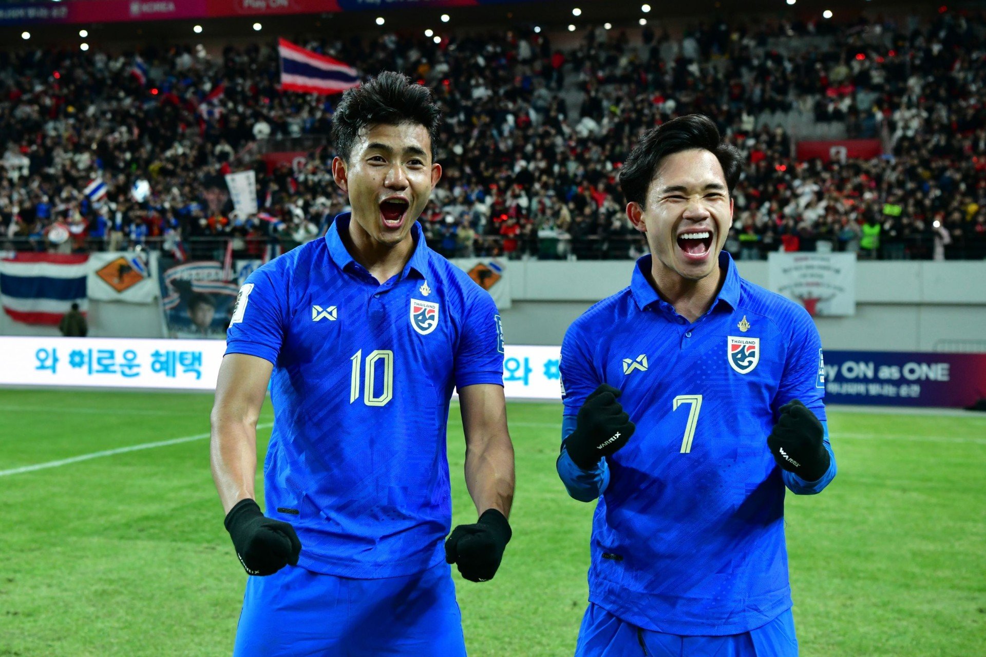 Vì sao anh em ruột Supachok - Suphanat lại khác họ?