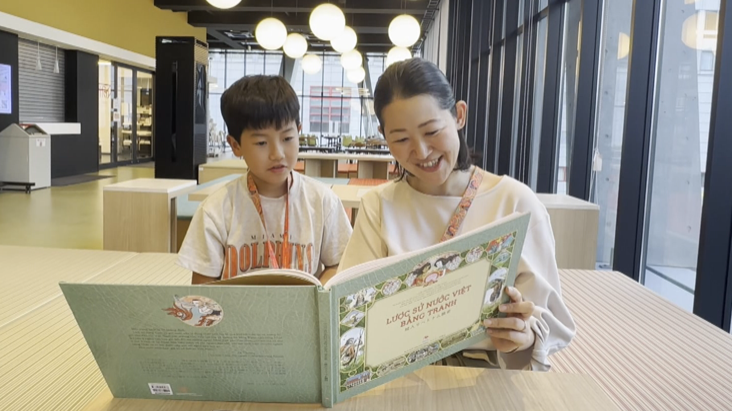 Tiến sĩ Kondo Mika và hành trình gắn bó với tiếng Việt