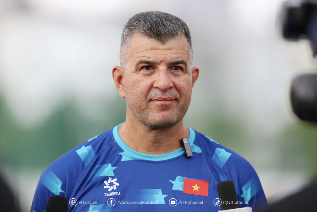 Tin nóng thể thao sáng 10/2: 'Truyền nhân' của Thanh Thúy cao 1m87 nhận ...