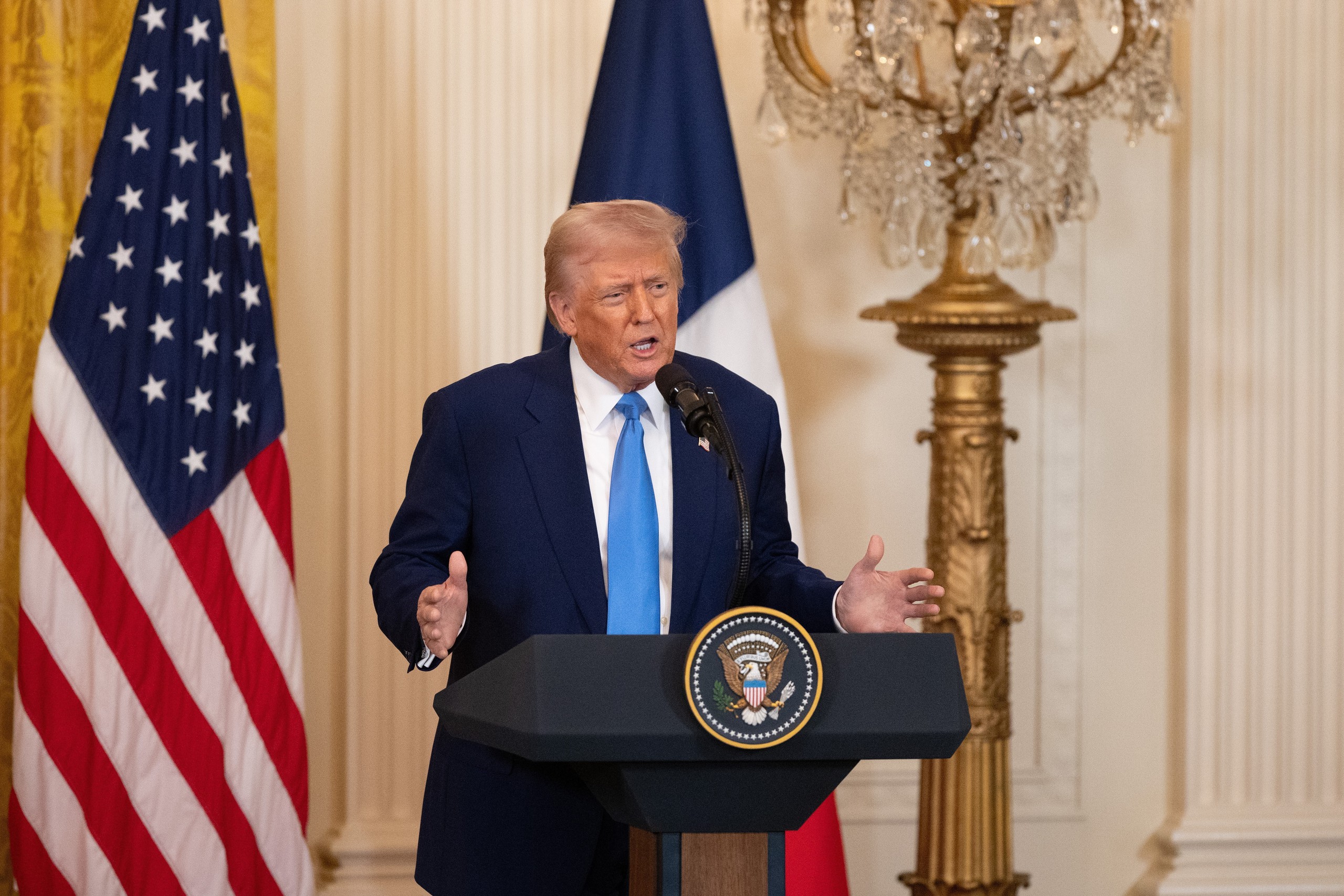 Tổng thống D. Trump chia sẻ tầm nhìn “nước Mỹ trước tiên” trước Quốc hội