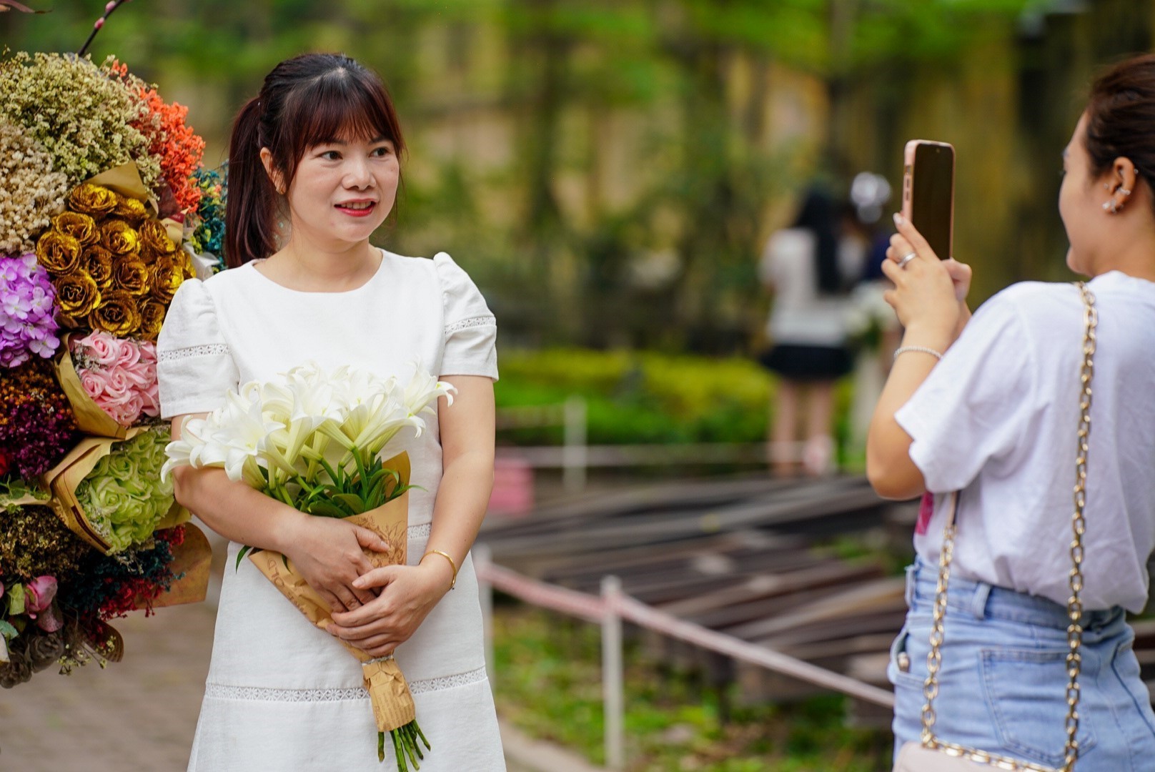 Nhớ mùa loa kèn tháng Tư