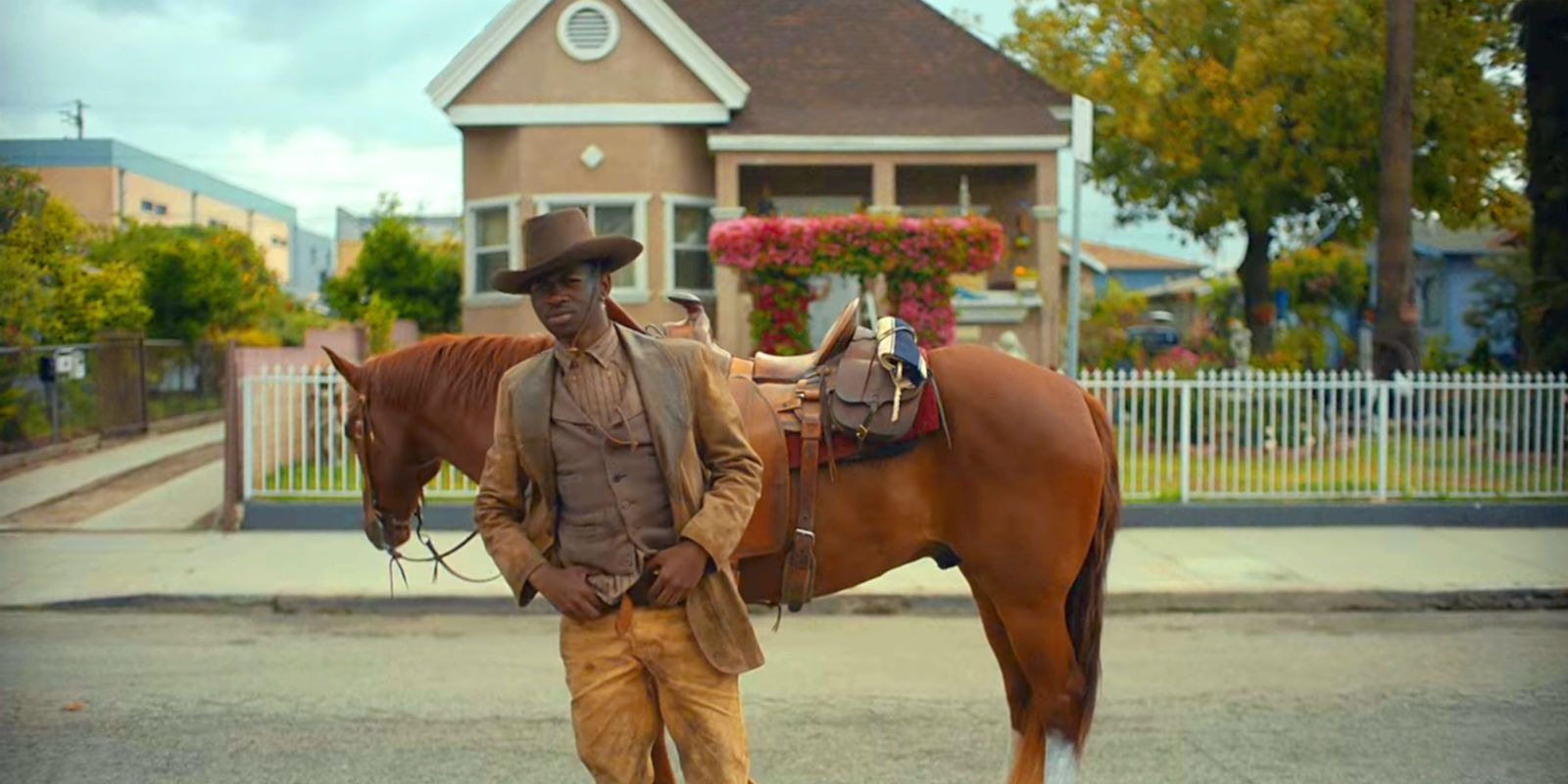 Ca khúc "Old Town Road" của Lil Nas X: Chú ngựa ô không thể cản bước
