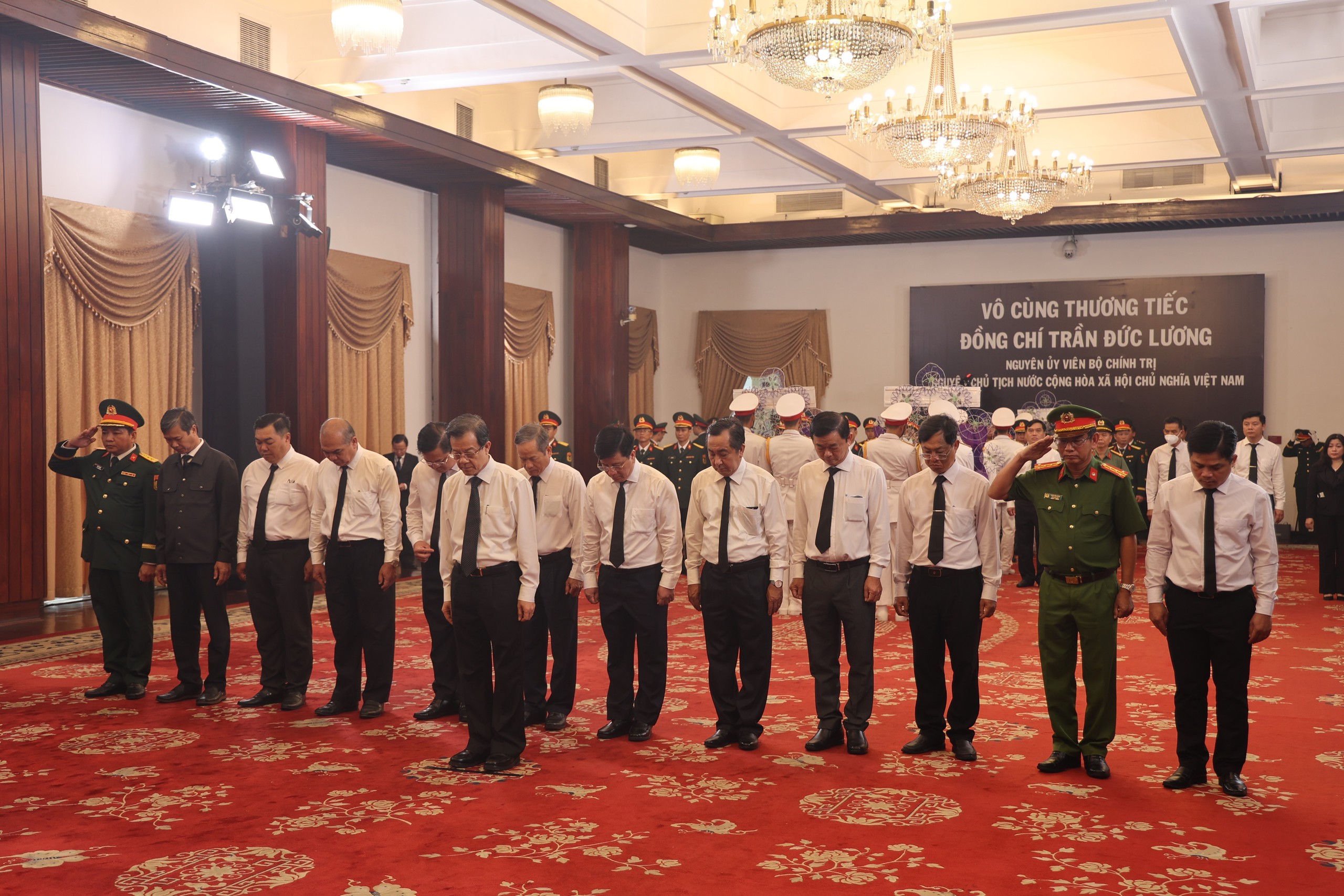 Lễ Quốc tang nguyên Chủ tịch nước Trần Đức Lương tại Thành phố Hồ Chí Minh