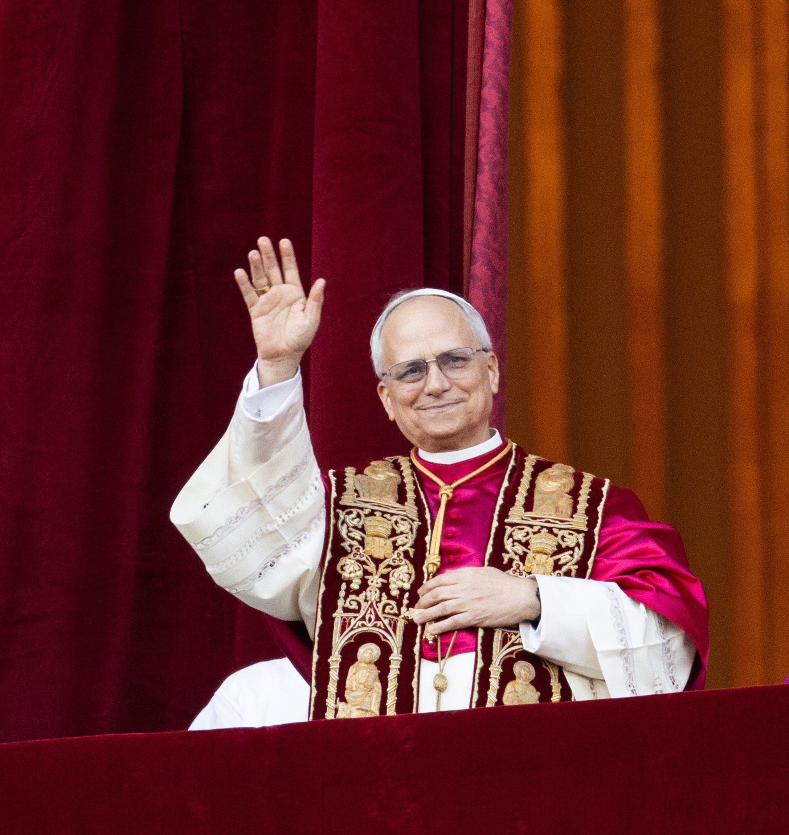 Hồng y người Mỹ Robert Prevost được Vatican bầu làm Giáo hoàng mới