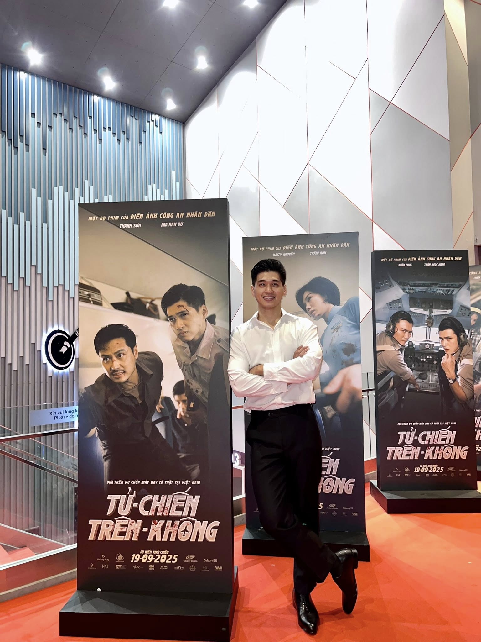 Ma Ran Đô 'làm bạn' với vết thương khi đóng 'Tử chiến trên không'