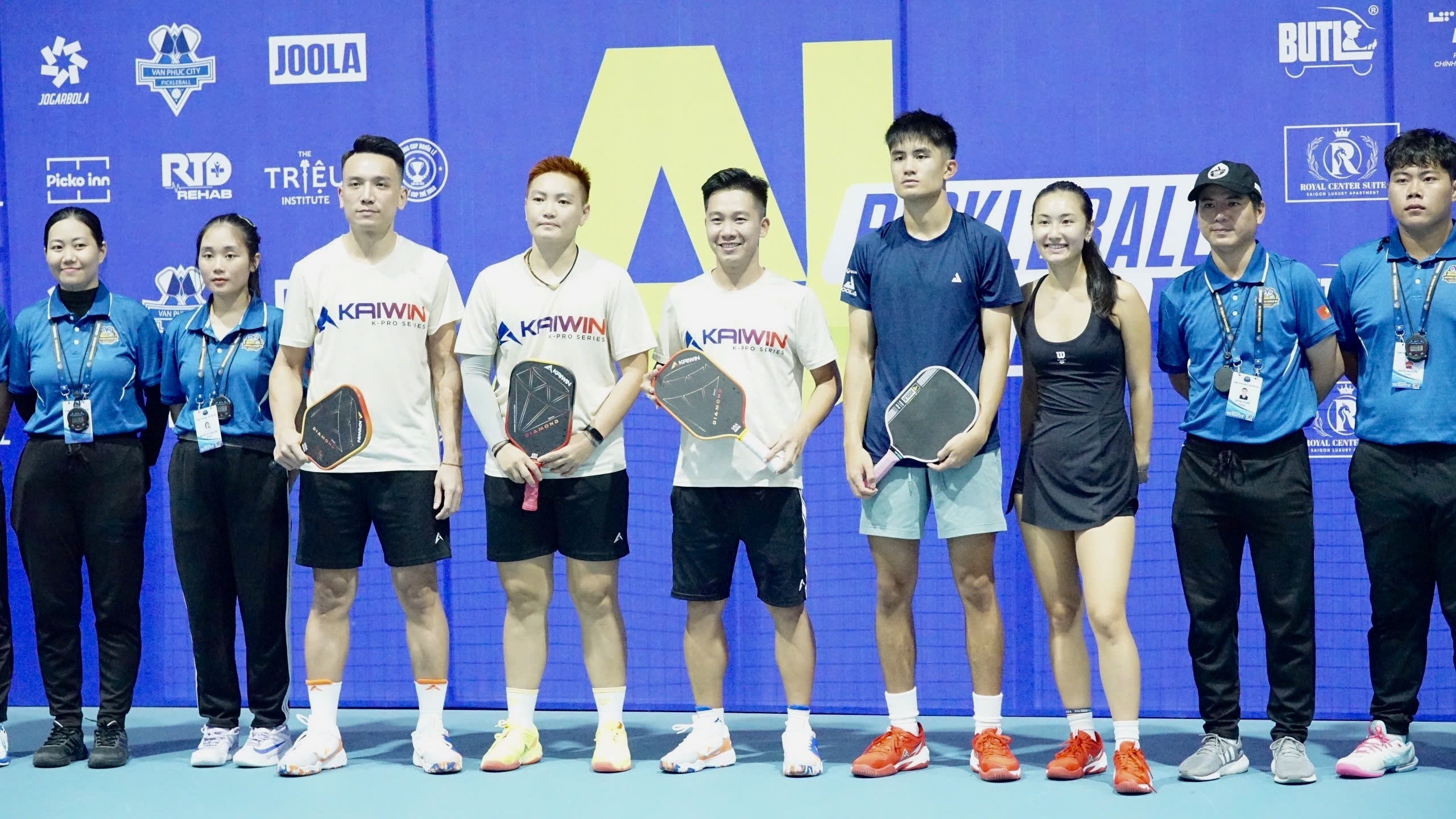Ngôi sao pickleball hào hứng trổ tài ở Pickleball Clinic Rally Cup