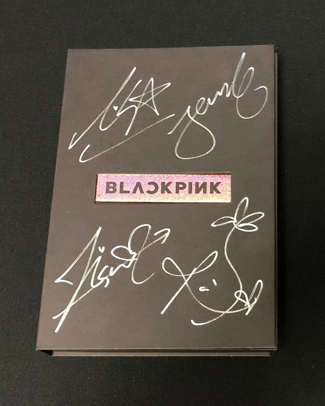 Nh ng M n L u Ni m t n ph t H n C a Blackpink
