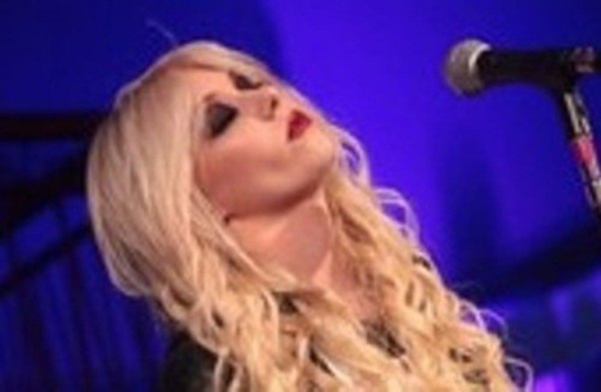 Taylor Momsen thích phong cách gây “sốc”