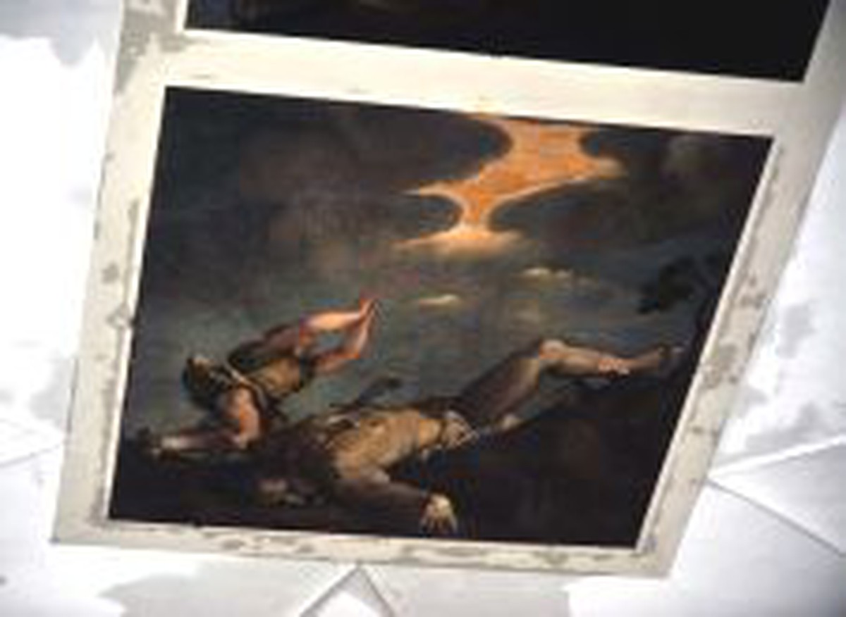 Tranh của Titian bị... lính cứu hỏa phun nước