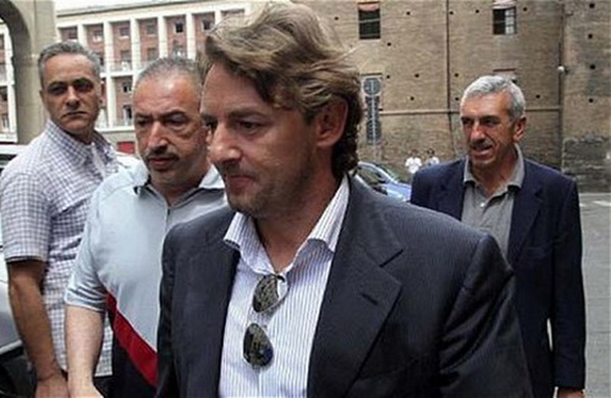 Cựu danh thủ Giuseppe Signori bị bắt vì dàn xếp tỉ số