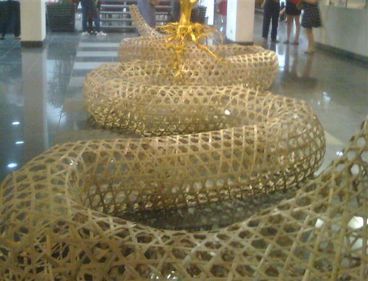 Cùng "Rồng rắn lên mây"