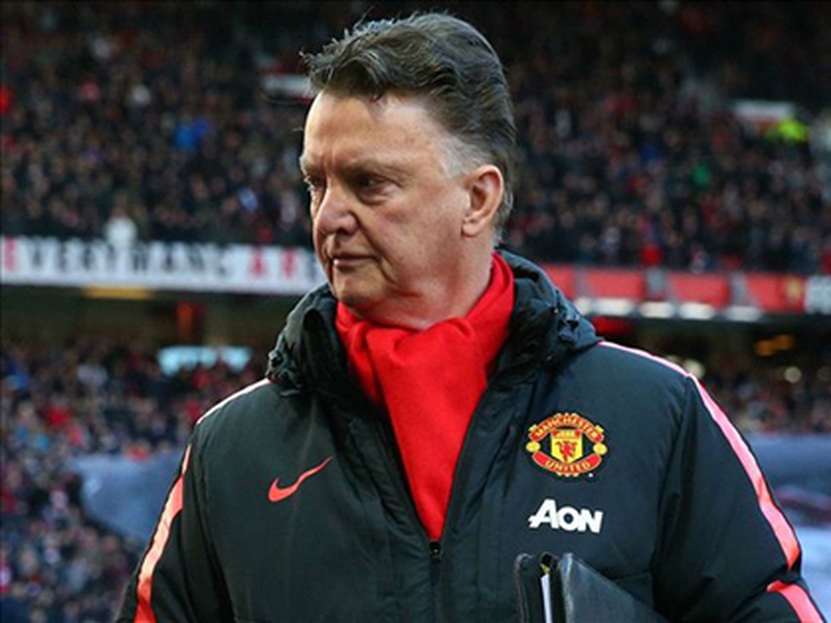 Louis van Gaal: 'Man United vừa đua với Liverpool, vừa đua với Chelsea'