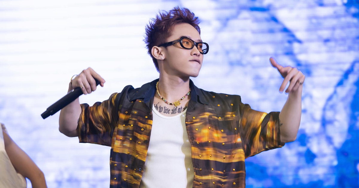 Sau ồn ào bản quyền, Kay Trần tiếp tục diễn live Tết Đong Đầy, lại còn ...