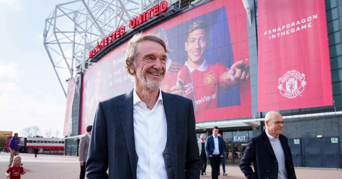 Cabin BLV: Sir Jim Ratcliffe sẽ bổ sung kỹ năng cho Ten Hag