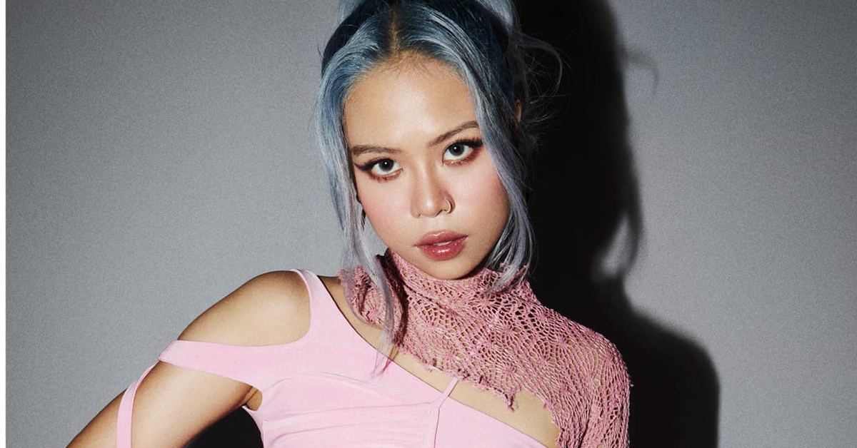 tlinh bị gọi tên nhạc rác trên truyền hình, nổi tiếng qua Rap Việt và mối tình với MCK