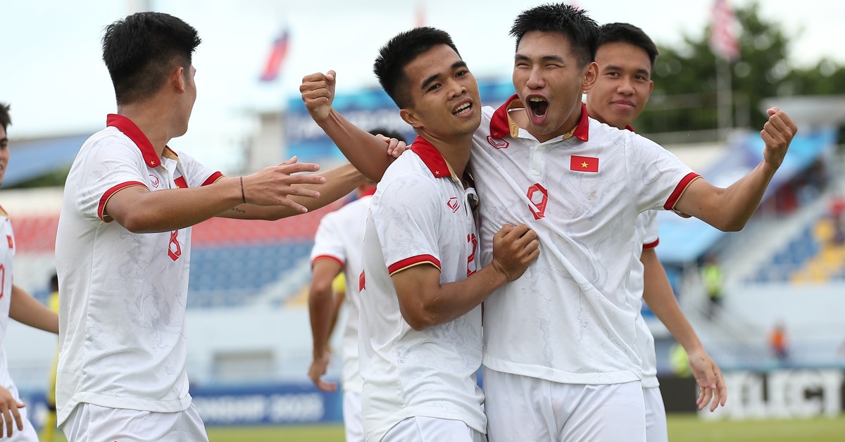 HLV Shin Tae Yong khát khao đánh bại Việt Nam ở chung kết U23 Đông Nam Á