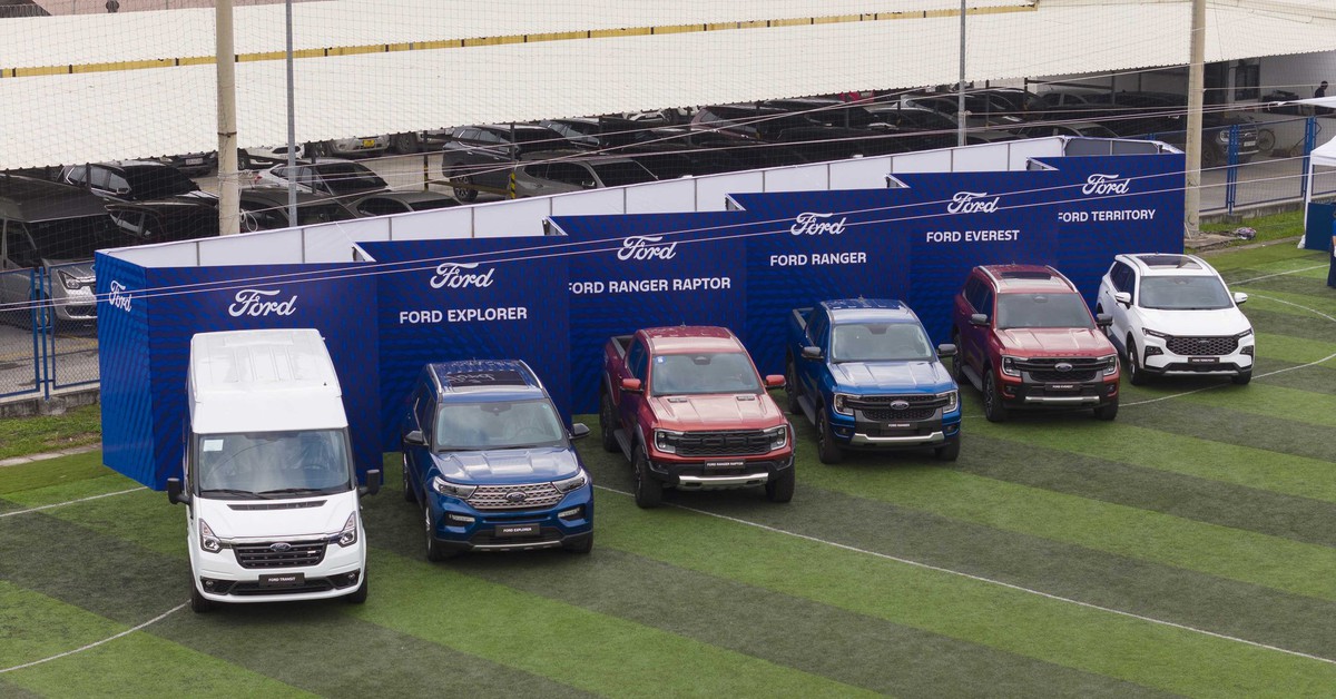 Ford Việt Nam nhận Huân chương Lao động hạng Nhất