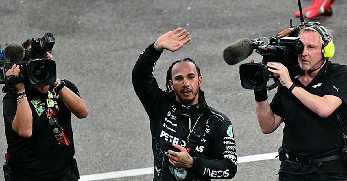 Lewis Hamilton xúc động chia tay Mercedes, ca ngợi 'hành trình lịch sử ...