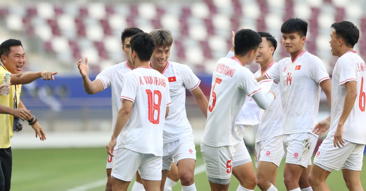 Thắng U23 Malaysia 2-0, U23 Việt Nam chắc suất vào tứ kết U23 châu Á