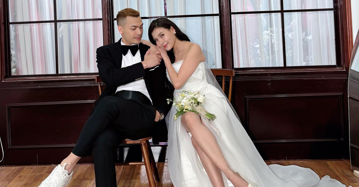 Thúy Diễm khoe bộ ảnh cưới đẹp bên trai đẹp 'Trạm cứu hộ trái tim'